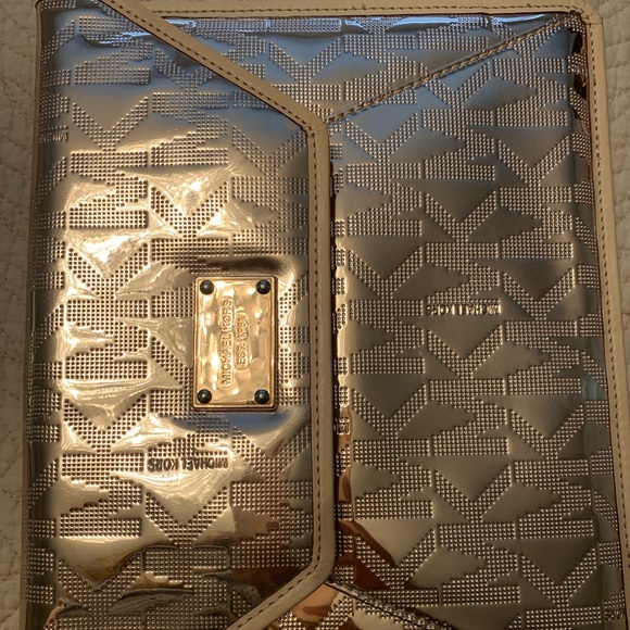 Michael Kors | Bags | Michael Kors Ipad Case | Poshmark